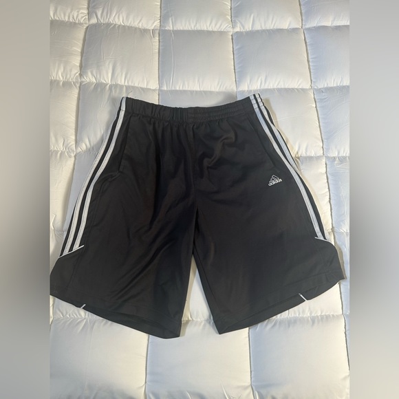adidas | Shorts | Mens Adidas L Athletic Shorts | Poshmark